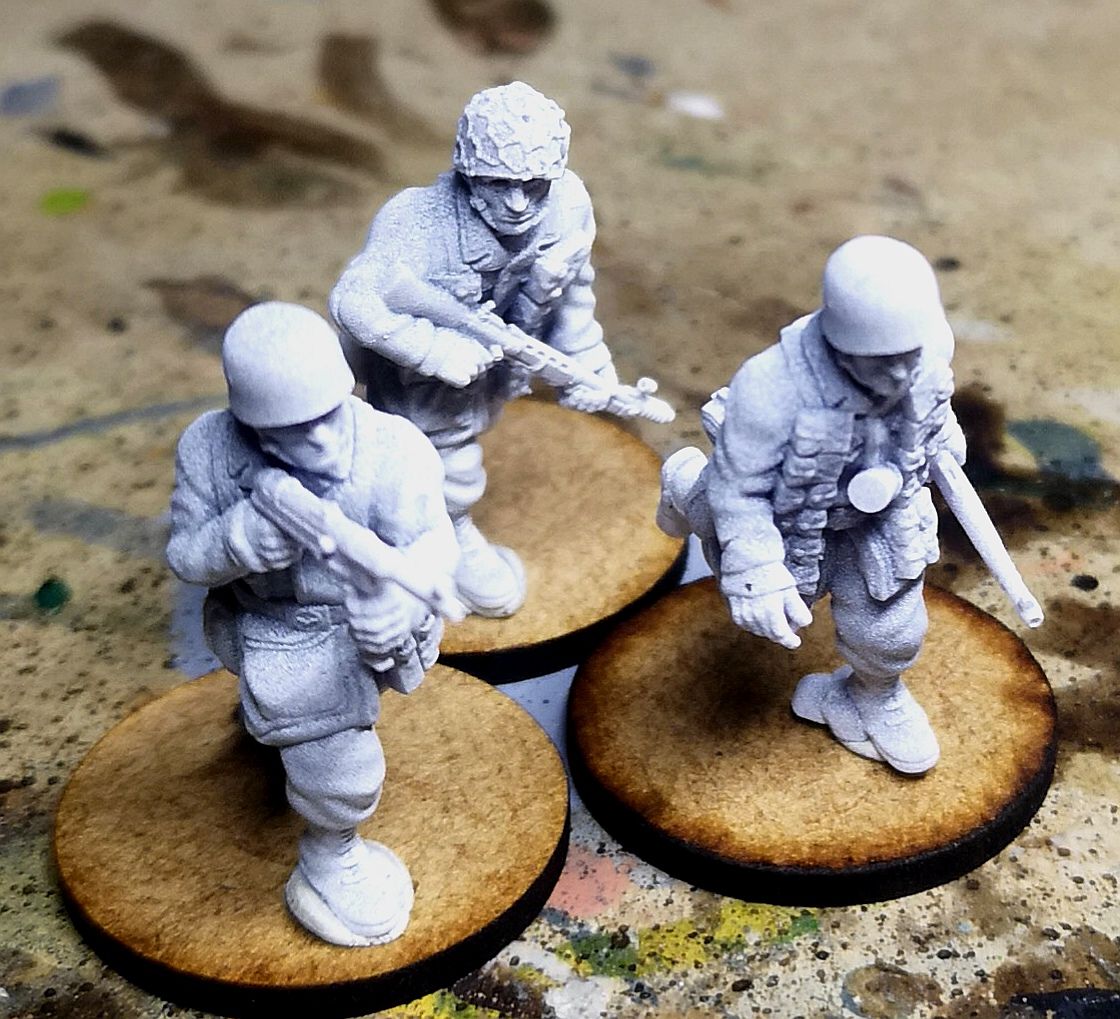 German Fallschirmjager mixed weapons Team 1 – UPPSALA MINIATURES
